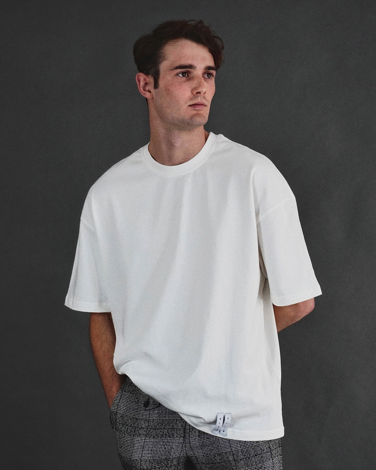 Essentials Lookbook– Blank View